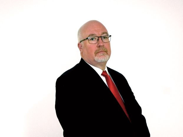 AXA replaces Swiss Re as main capacity provider for MGA Ensurance ...